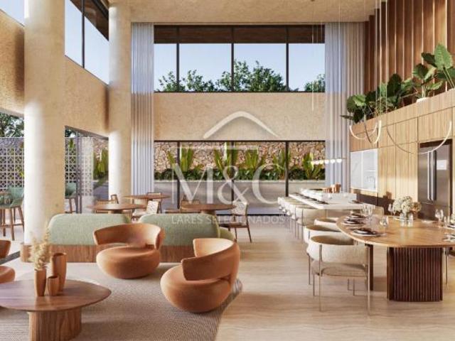 Cobertura com 270 m², 3 quartos sendo 3 suítes e 4