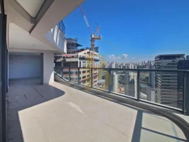 Cobertura com 270 m², 4 quartos sendo 4 suítes à venda no bairro Chácara Santo Antônio
