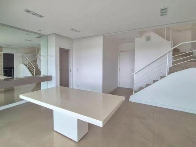 Cobertura com 270m², 4 quartos e 3 vagas Santana