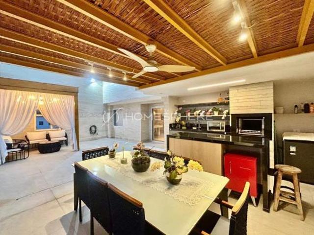 Cobertura com 283 m², 4 quartos sendo 4 suítes à venda no bairro Alto da Lapa