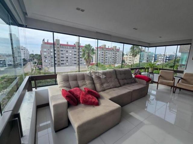 Cobertura com 296m² no Jd Lindóia