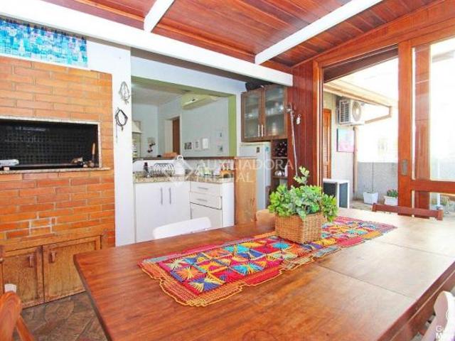 COBERTURA COM 220M2 A VENDA NO BAIRRO MOINHOS DE VENTO