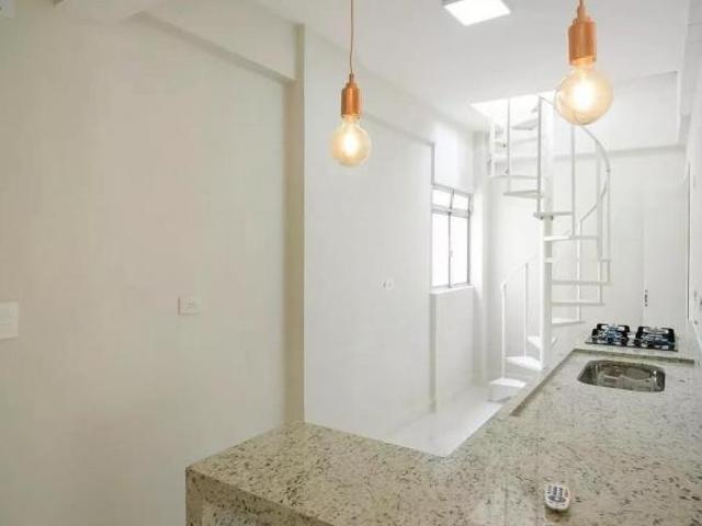 COBERTURA COM 2 DORM. NO BAIRRO NOVA GERTY