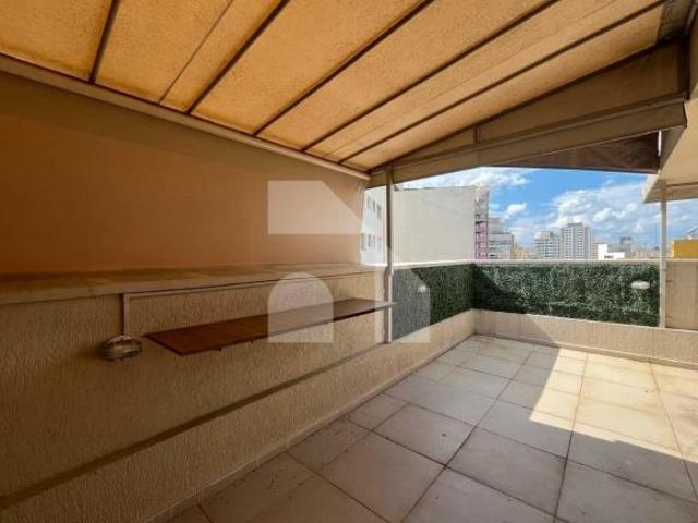 Cobertura com 2 dormitórios, 1 suíte, terraço e vaga em Higienópolis