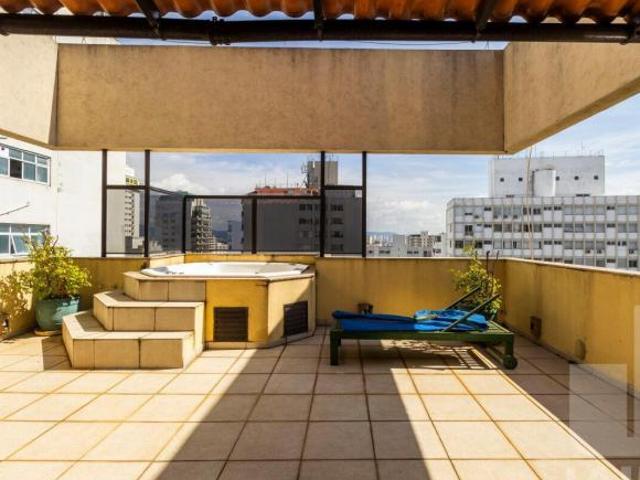 Cobertura com 2 Dormitórios 2 Vagas em Higienópolis