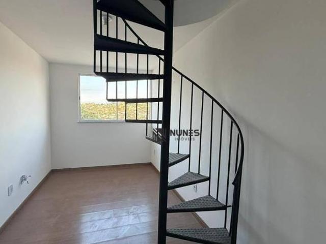 Cobertura com 2 dormitórios à venda, 90 m² por R$ 260.000 Teixeiras Juiz de Fora/MG