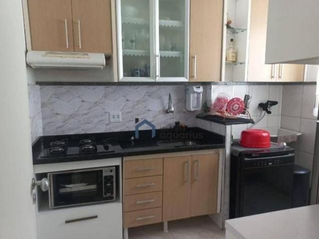 Cobertura com 2 dormitórios à venda, 91 m² por R$ 399.000 Floradas de São José São José dos Camp