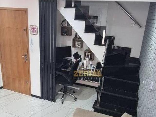 Cobertura com 2 dormitórios à venda, 110 m² por R$ 627.000 Vila Scarpelli Santo André/SP