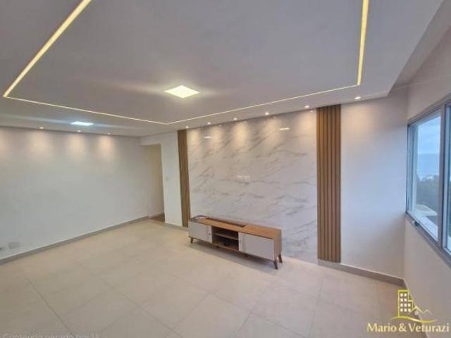 Cobertura com 2 dormitórios à venda, 170 m² por R$ 900.000,00 Tombo Guarujá/SP