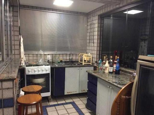 Cobertura com 2 dormitórios à venda, 179 m² por R$ 899.000,00 Embaré Santos/SP