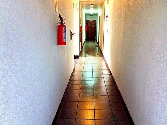 Cobertura com 2 dormitorios mais dependência, 3 banheiros, terraço com churrasqueira e lareira