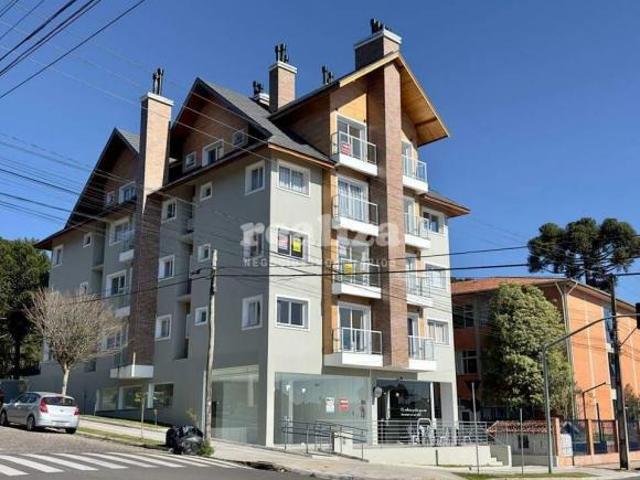 COBERTURA COM 2 SUITES EM CANELA