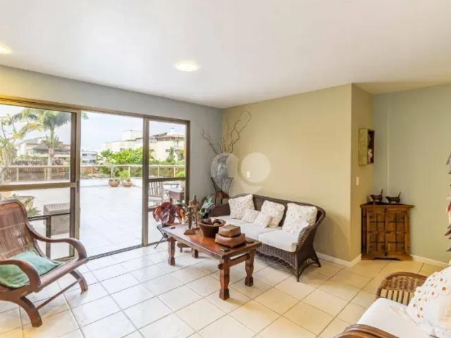 Cobertura com 2 quartos à venda, 189 m² por R$ 950.000 Recreio dos Bandeirantes Rio de Janeiro