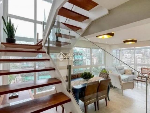 Cobertura com 2 quartos e 150m² para alugar em Petrópolis, Porto Alegre