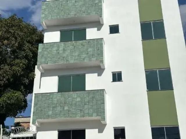 Cobertura com 2 Quartos e 1 banheiro à Venda, 110 m² por R$ 345.000