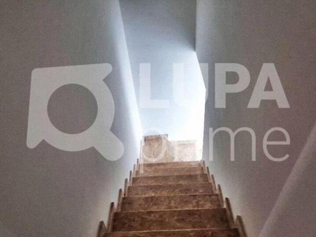 COBERTURA COM 2 QUARTOS E 1 VAGA DE GARAGEM À VENDA NA VILA GUSTAVO