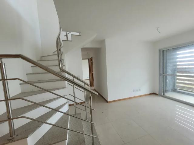 Cobertura com 2 Quartos e 2 banheiros à Venda, 133 m² por R$ 1.000.000