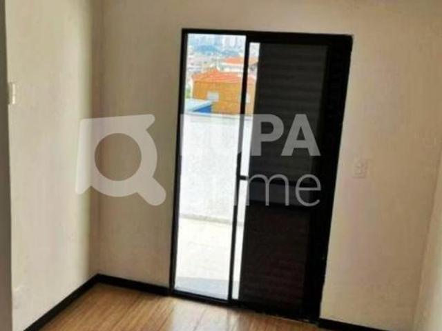 COBERTURA COM 2 QUARTOS E 2 VAGAS DE GARAGEM À VENDA NA CASA VERDE