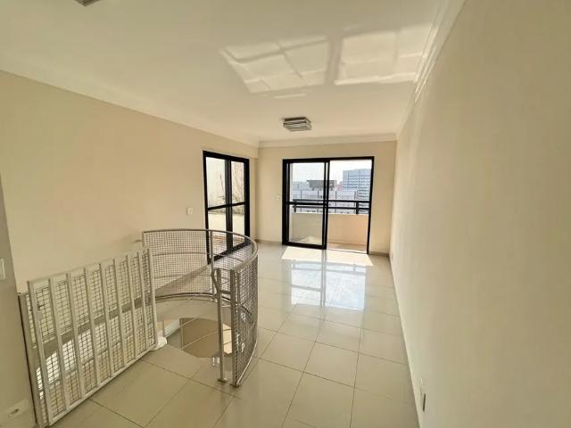 Cobertura com 2 Quartos e 3 banheiros à Venda, 111 m² por R$ 1.200.000