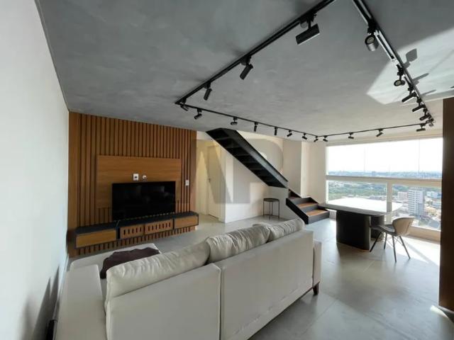 Cobertura com 2 Quartos e 3 banheiros à Venda, 133 m² por R$ 1.200.000