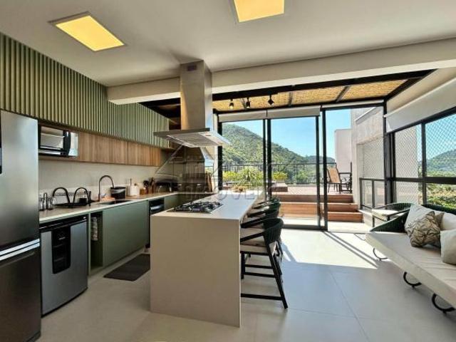 Cobertura com 2 quartos, Praia da Enseada, Ubatuba R$ 2.49 mi, Cod: 4402