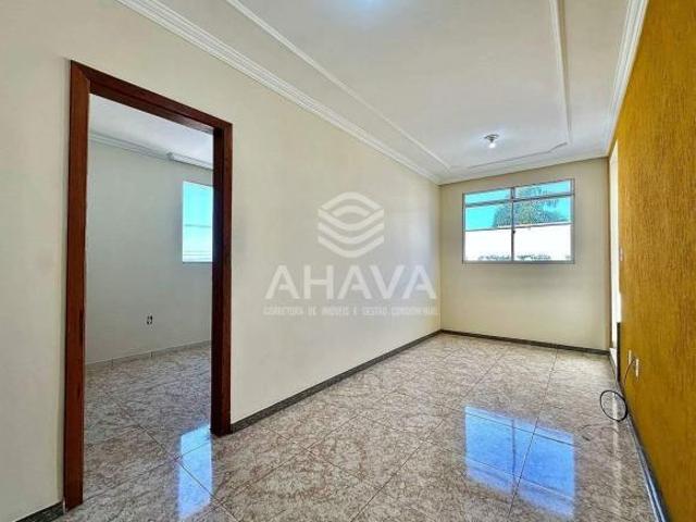 Cobertura com 2 Quartos sendo 1 suíte para venda, 128m², Santa Mônica, próximo à Rua Érico Veríssimo