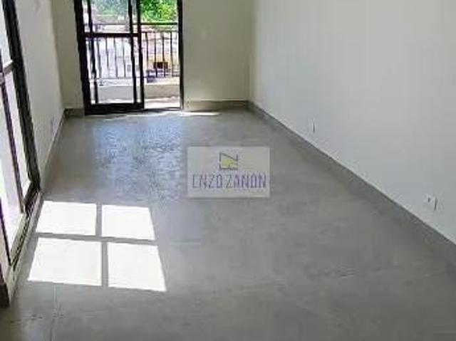 Cobertura com 2 vagas de garagem, 2 suítes no piso superior proporcionado conforto e privacidade, sa