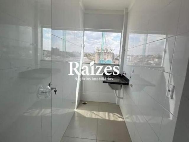 Cobertura com 3/4 próximo ao Praia Clube