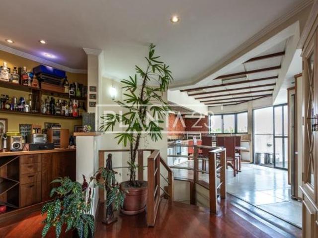 Cobertura com 354 m², 4 quartos sendo 2 suítes à venda no bairro Brooklin