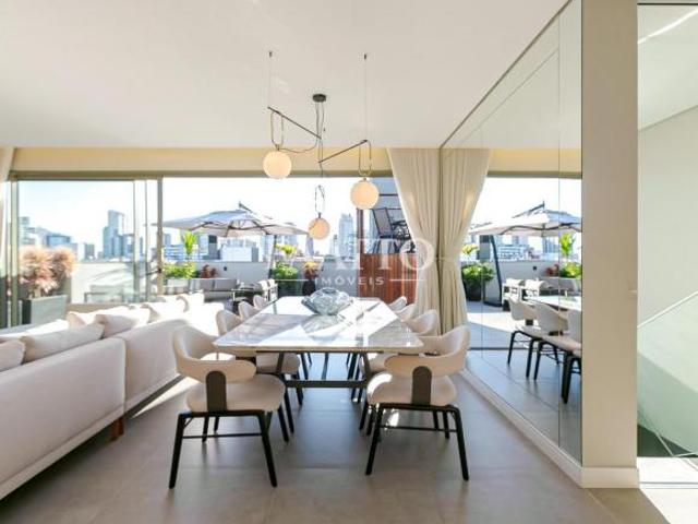 Cobertura com 317.5 m², 3 suítes à venda no bairro Água Verde