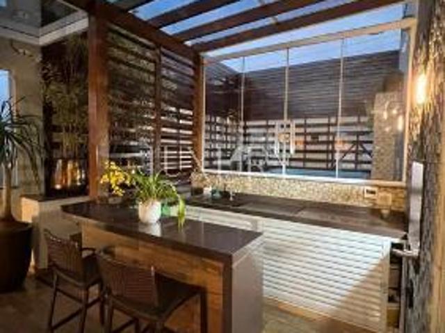 Cobertura com 335 m², 5 quartos sendo 5 suítes à venda no bairro Moema Índios