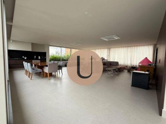 Cobertura com 3 dormitórios à venda, 434 m² por R$ 14.199.000,00 Jardins São Paulo/SP