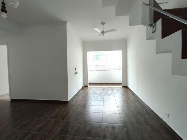 Cobertura com 3 dormitórios à venda, 109 m² por R$ 670.000,00 Tupi Praia Grande/SP