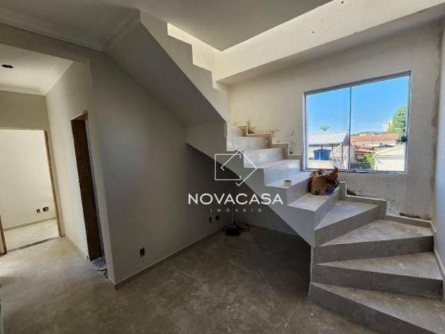 Cobertura com 3 dormitórios à venda, 130 m² por R$ 420.000,00 Piratininga Venda Nova Belo Hori