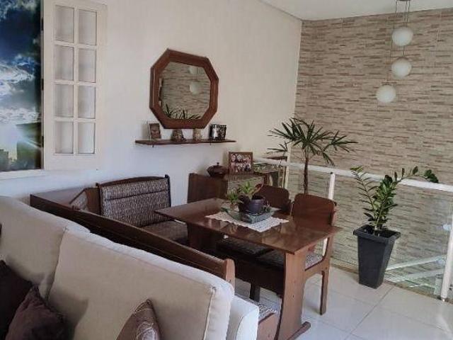Cobertura com 3 dormitórios à venda, 130 m² por R$ 580.000,00 Centro Taubaté/SP