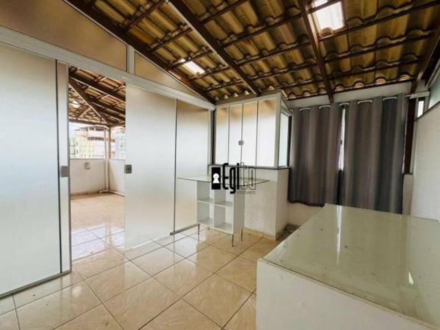 Cobertura com 3 dormitórios à venda, 131 m² por R$ 420.000,00 Nossa Senhora das Graças Juiz de F