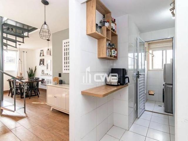 Cobertura com 3 dormitórios à venda, 131 m² por R$ 610.000,00 Novo Mundo Curitiba/PR