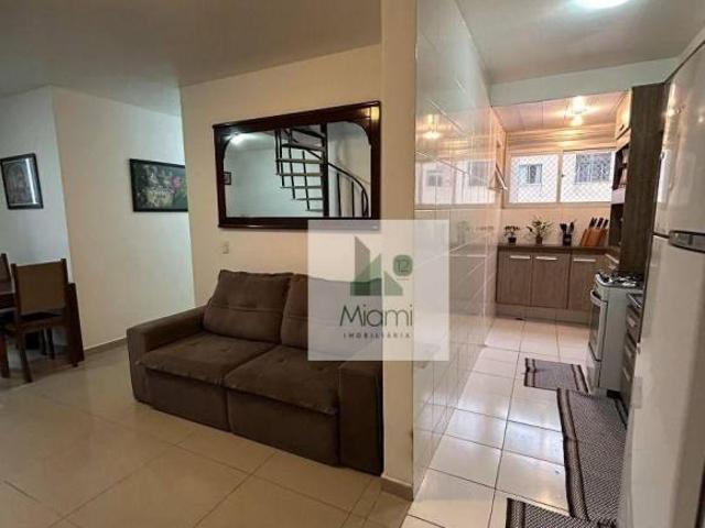 Cobertura com 3 dormitórios à venda, 136 m² por R$ 650.000,00 Guaíra Curitiba/PR
