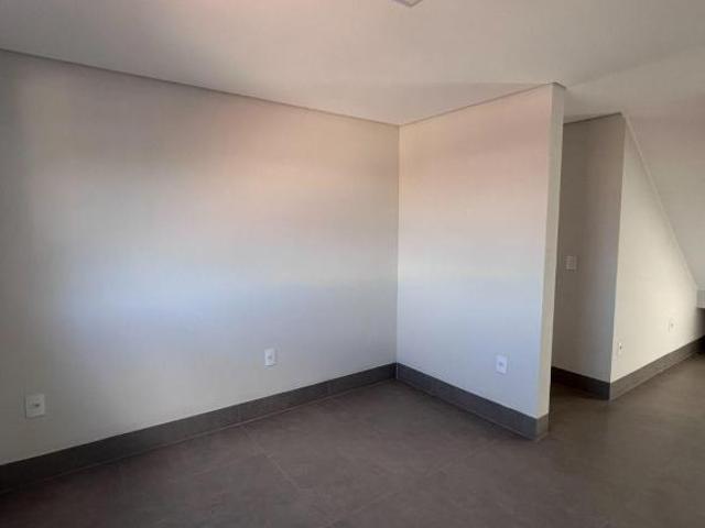 Cobertura com 3 dormitórios à venda, 149 m² por R$ 600.000,00 Cidade Jardim Patos de Minas/MG