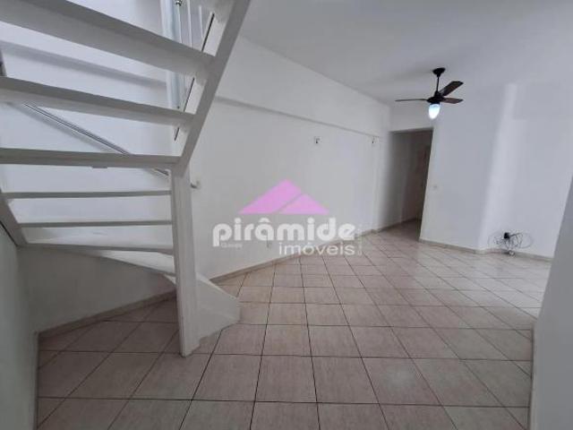 Cobertura com 3 dormitórios à venda, 150 m² por R$ 890.000,00 venda e R$ 3.500,00 locação Centro