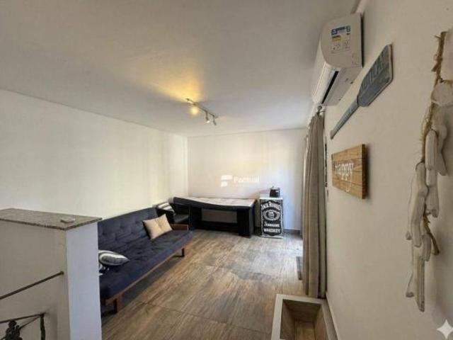 Cobertura com 3 dormitórios à venda, 160 m² por R$ 550.000,00 Enseada Guarujá/SP