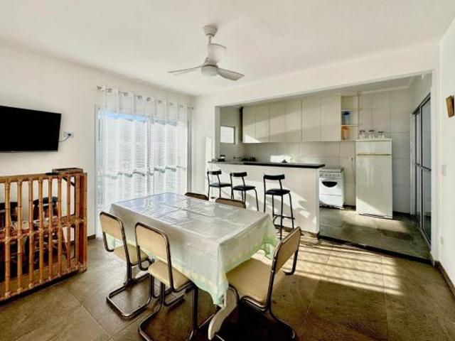 Cobertura com 3 dormitórios à venda, 183 m² por R$ 600.000,00 Enseada Guarujá/SP