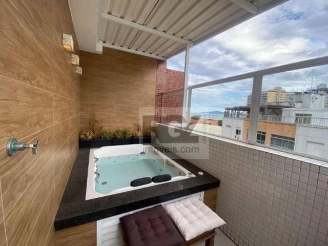 Cobertura com 3 dormitórios à venda, 189 m² por R$ 1.390.000,00 Ponta da Praia Santos/SP