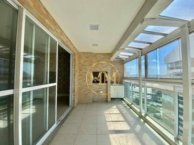Cobertura com 3 dormitórios à venda, 189 m² por R$ 2.300.000,00 Ponta da Praia Santos/SP