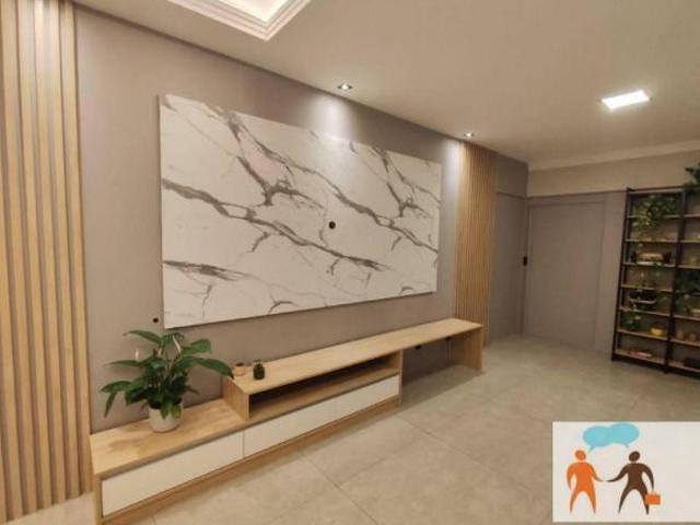 Cobertura com 3 dormitórios à venda, 191 m² por R$ 1.870.000,00 Pompéia Santos/SP