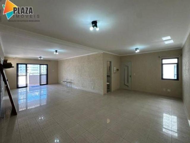 Cobertura com 3 dormitórios à venda, 194 m² por R$ 1.800.000,00 Canto do Forte Praia Grande/SP