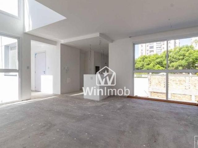 Cobertura com 3 dormitórios à venda, 197 m² por R$ 1.330.000,00 Passo d&apos Areia Porto Alegre/RS