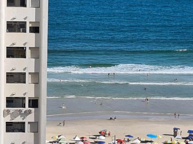 Cobertura com 3 dormitórios à venda, 200 m² por R$ 2.000.000,00 Pitangueiras Guarujá/SP