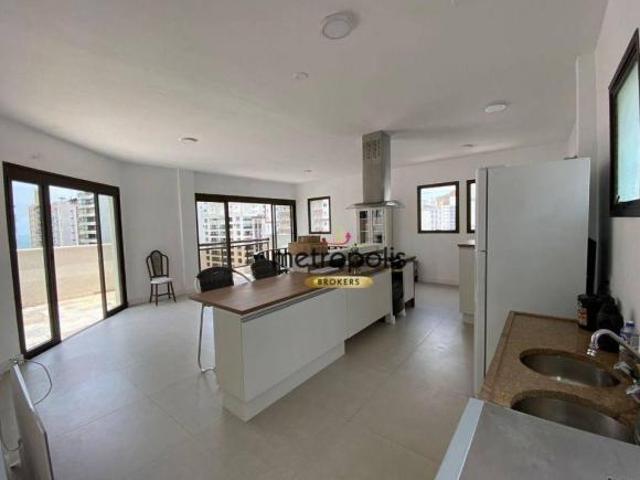 Cobertura com 3 dormitórios à venda, 216 m² por R$ 1.400.000,00 Centro Guarujá/SP