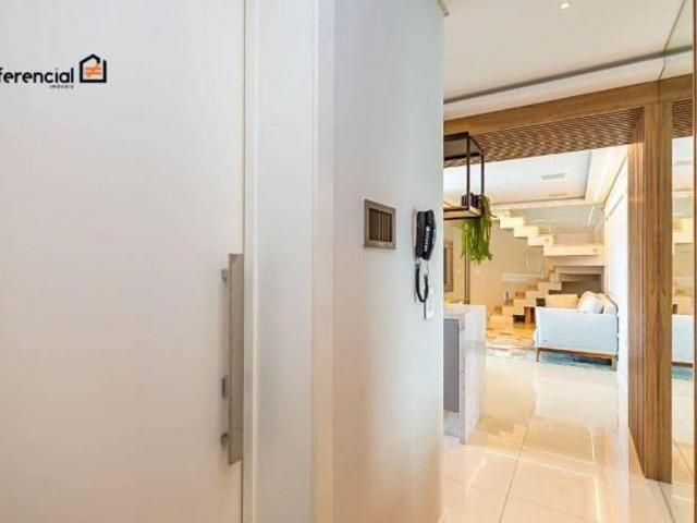 Cobertura com 3 dormitórios à venda, 220 m² por R$ 3.490.000,00 Vila Izabel Curitiba/PR